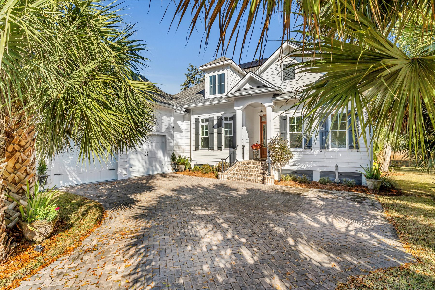 12 Riverwatch Ln, Savannah, GA 31411