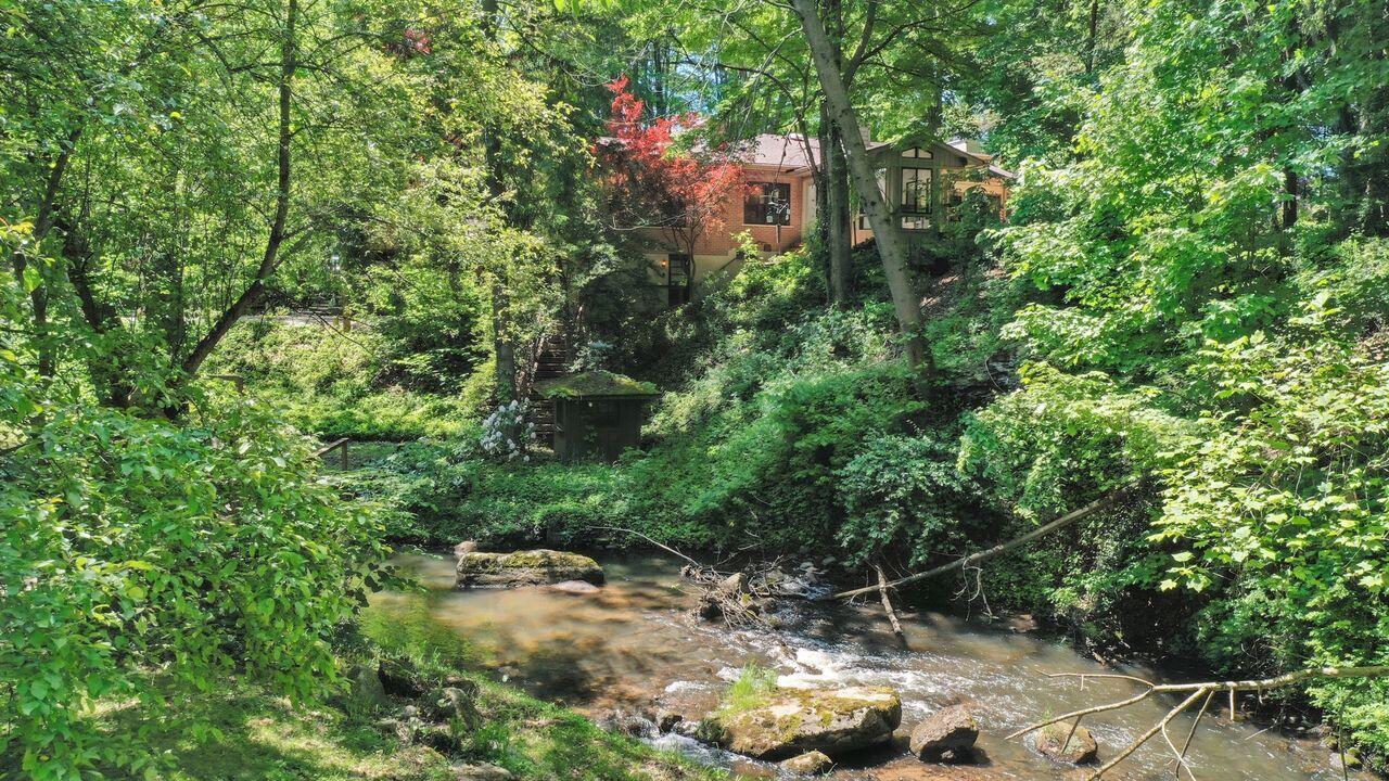 1630 S 3rd Street Rd, Niles, MI 49120