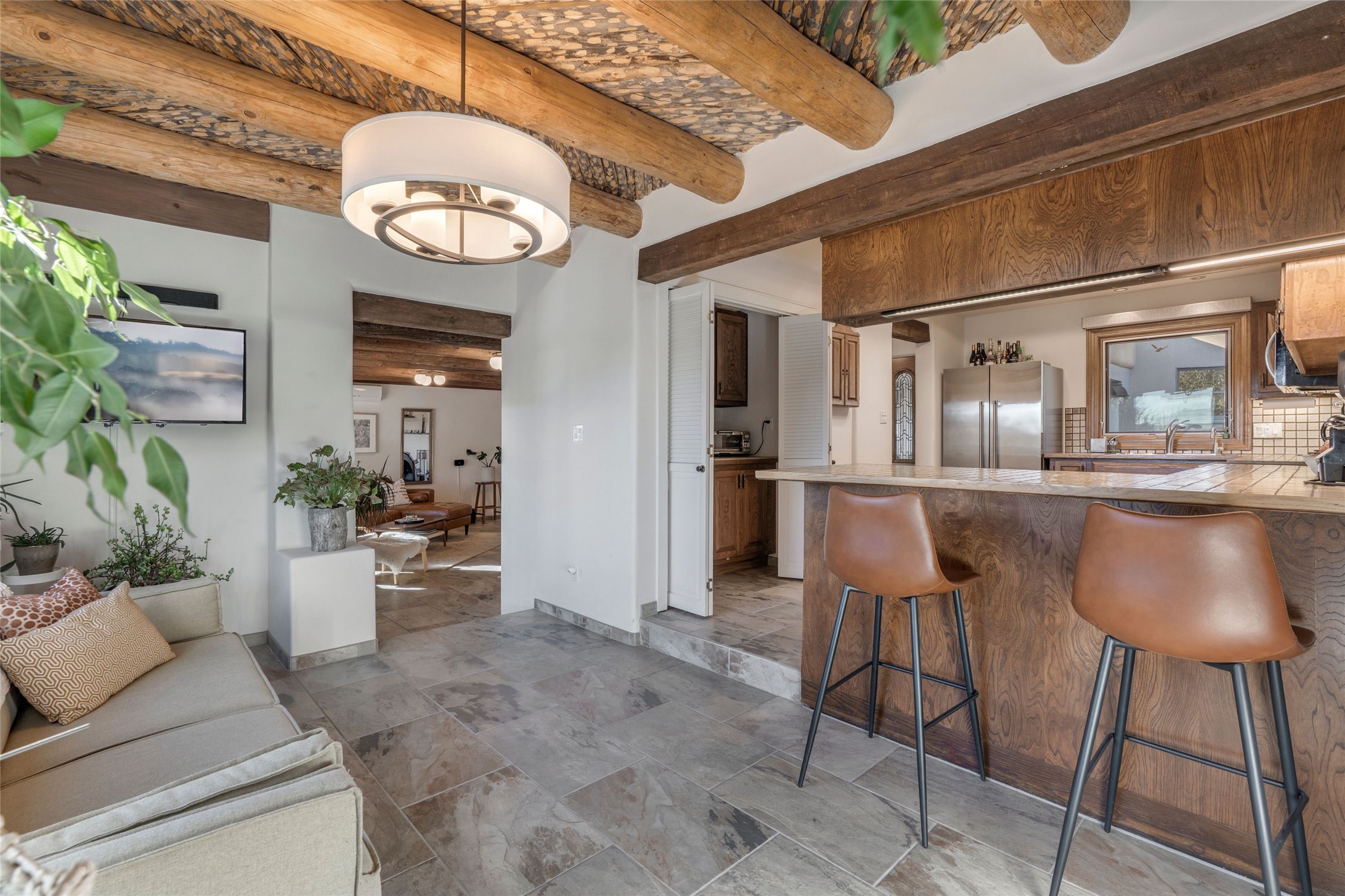 1396 Hyde Park Rd, Santa Fe, NM 87501