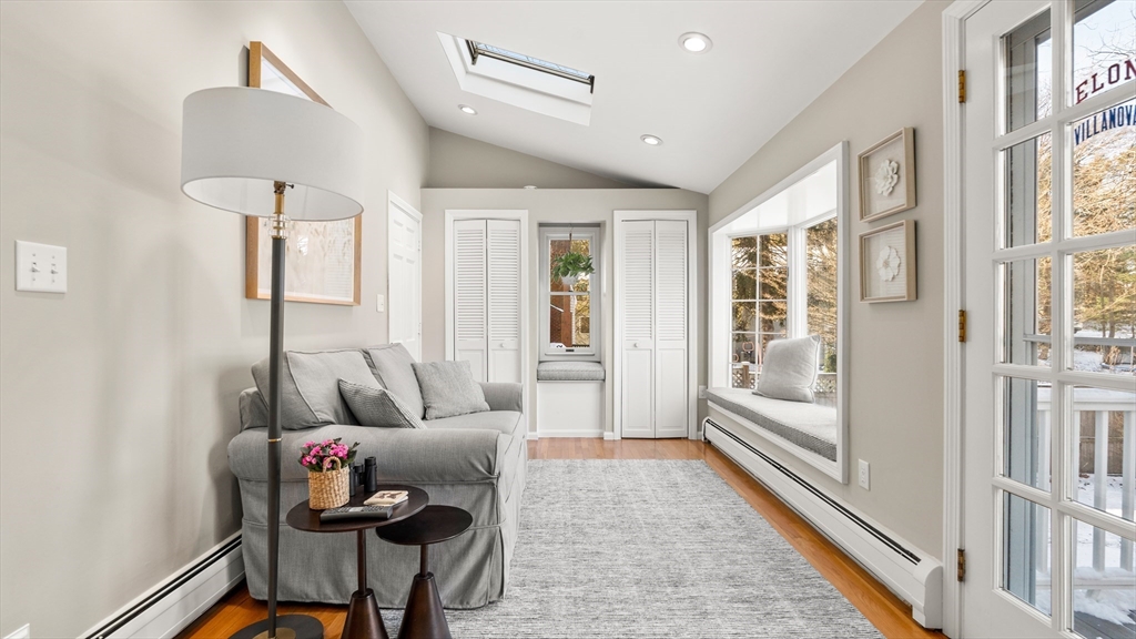 72 Columbine Rd, Milton, MA 02186