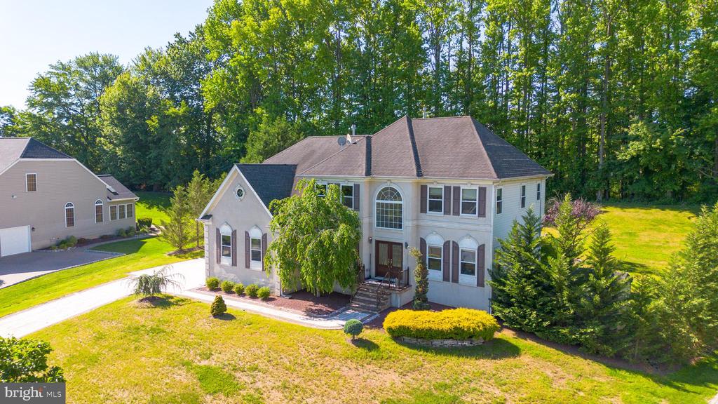 20 Forest Ln, Monroe, NJ 08831