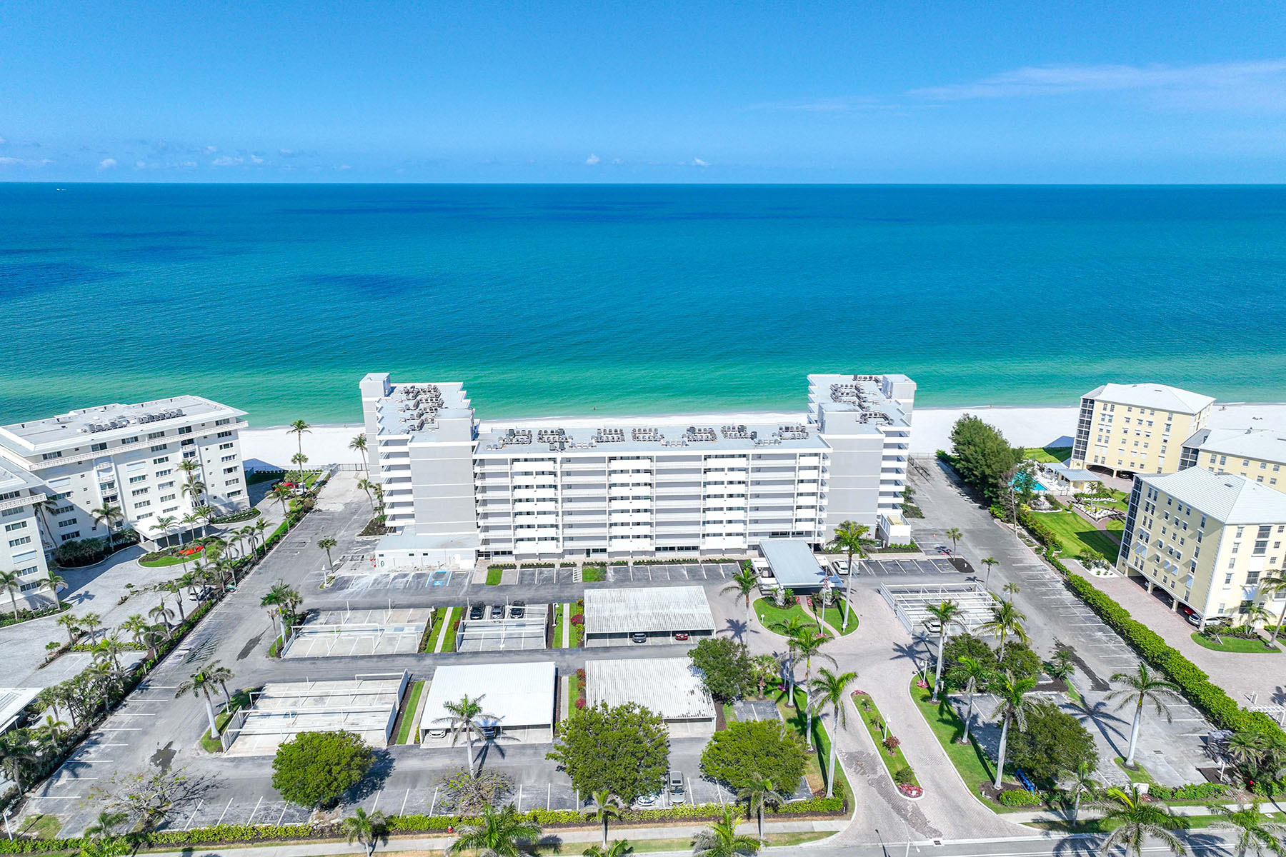 3443 Gulf Shore Blvd N, Naples, FL 34103