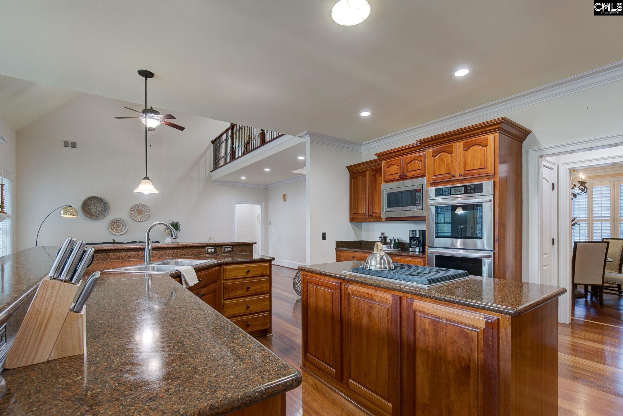 111 Crestwater Dr, Columbia, SC 29229