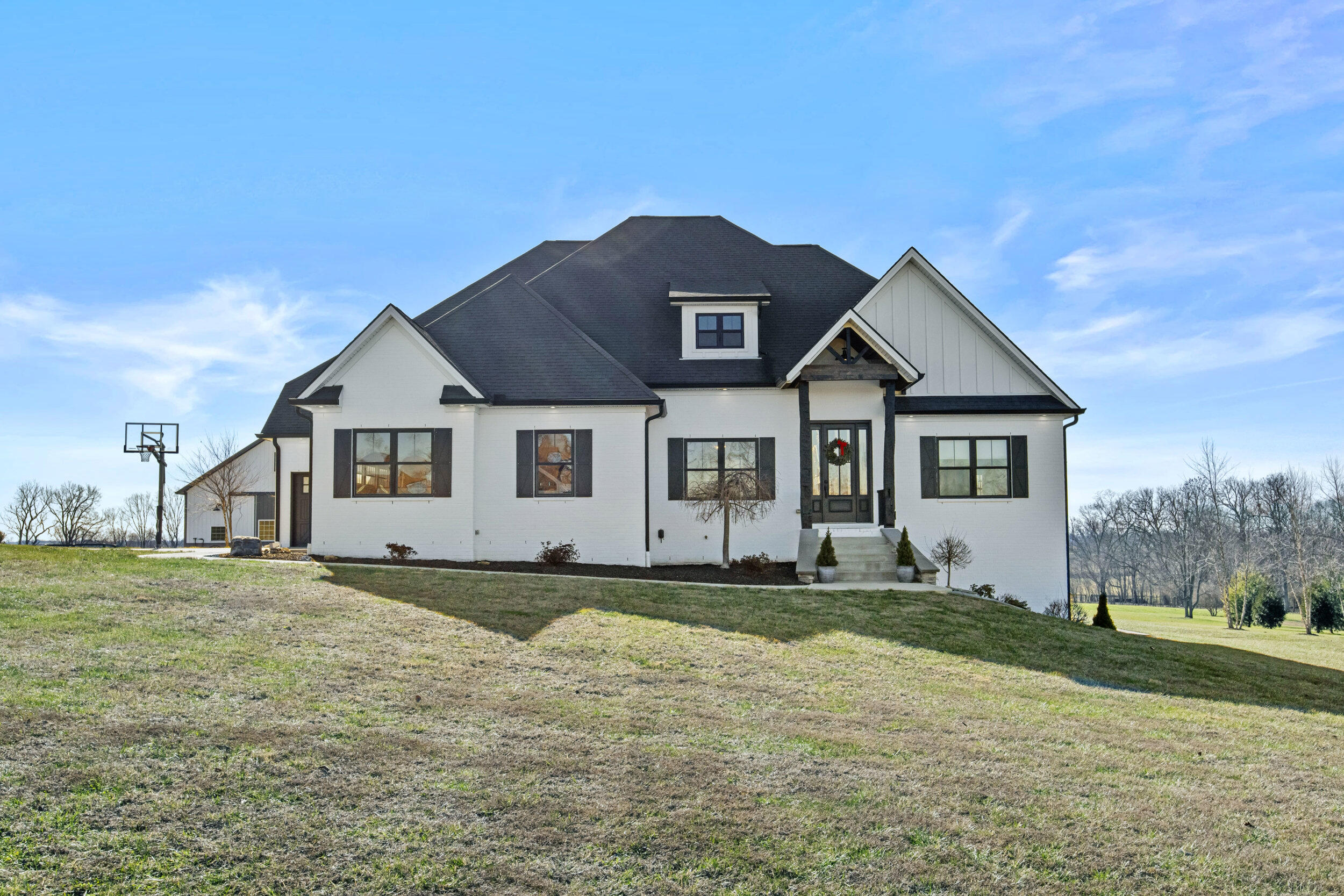 120 Grable Ln, Georgetown, KY 40324