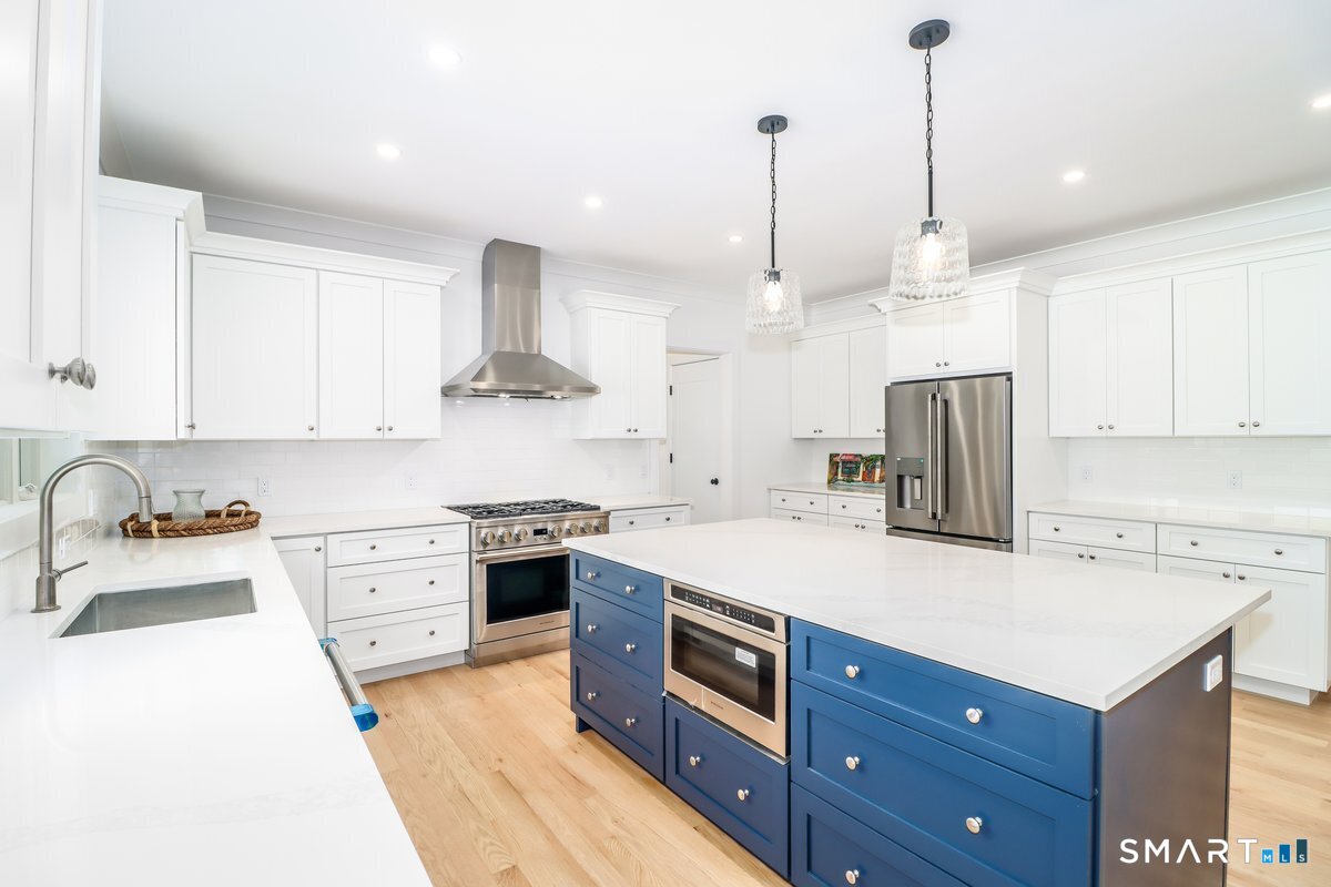 32 Long River Rd, Sherman, CT 06784