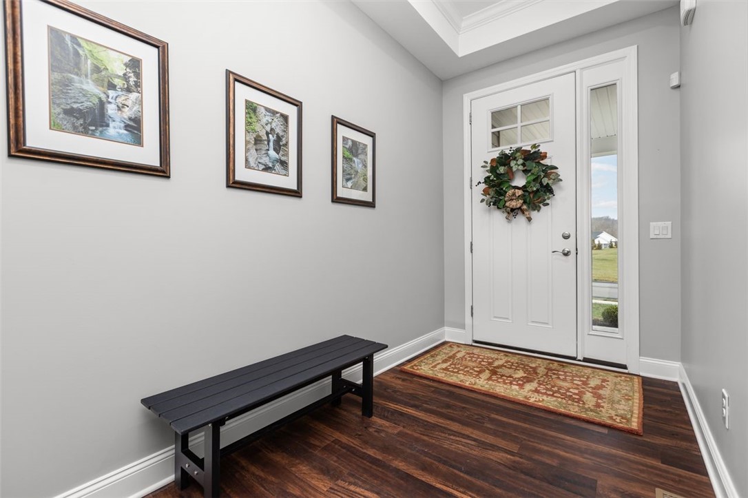 133 Liberty Blvd, Cecil, PA 15317