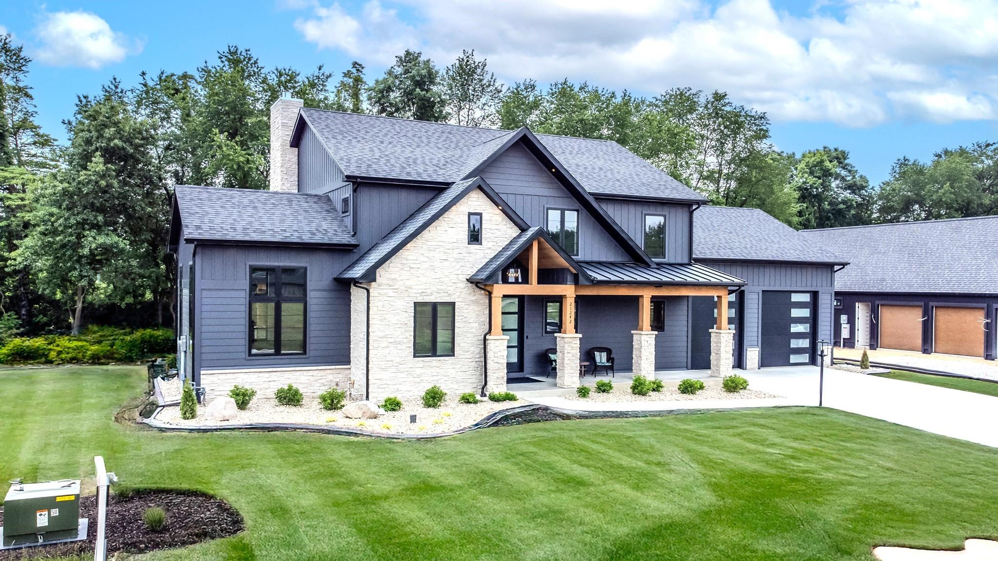 21242 Hallton Drive, IN 46507