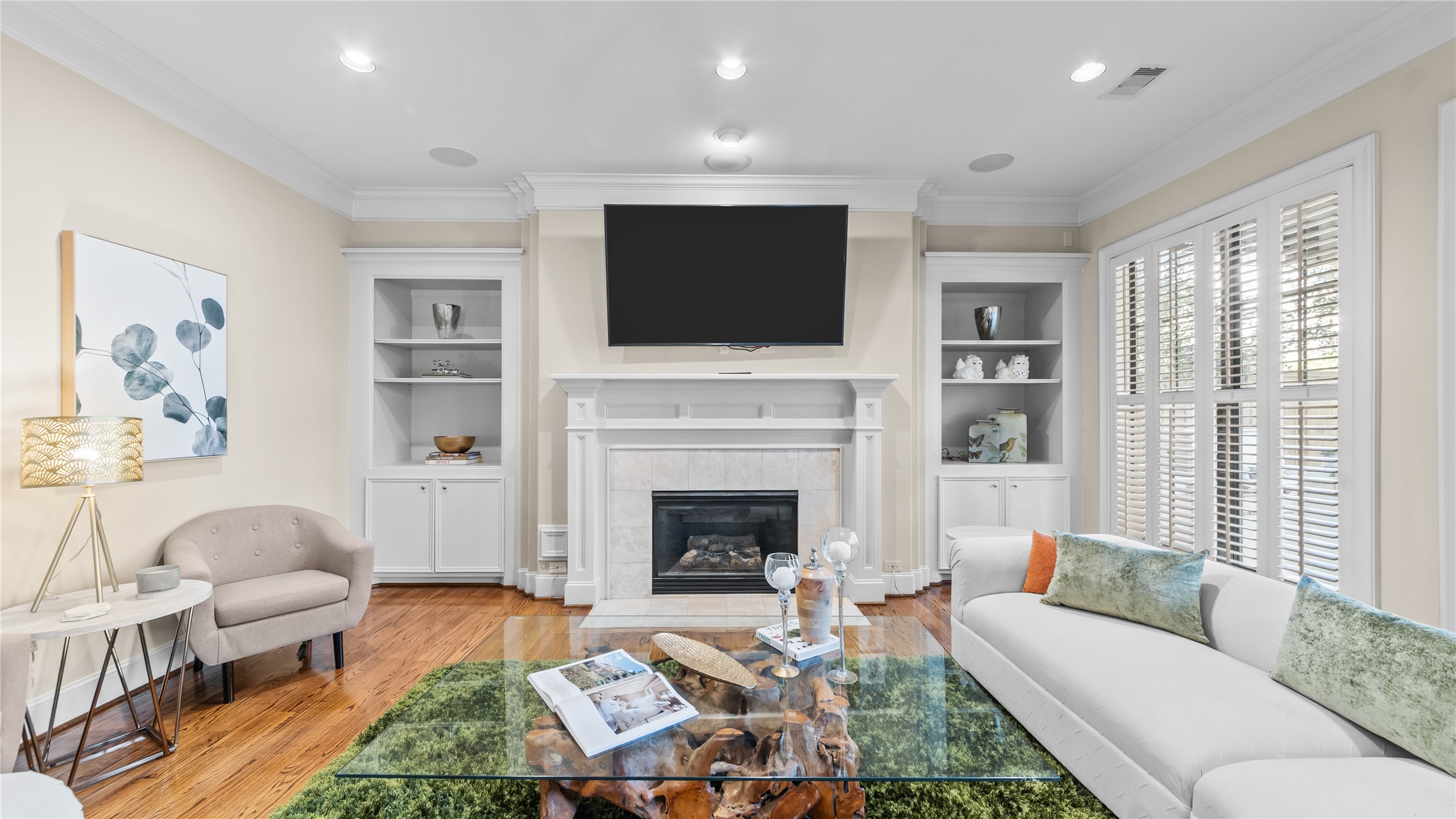 2632 Robinhood St, Houston, TX 77005