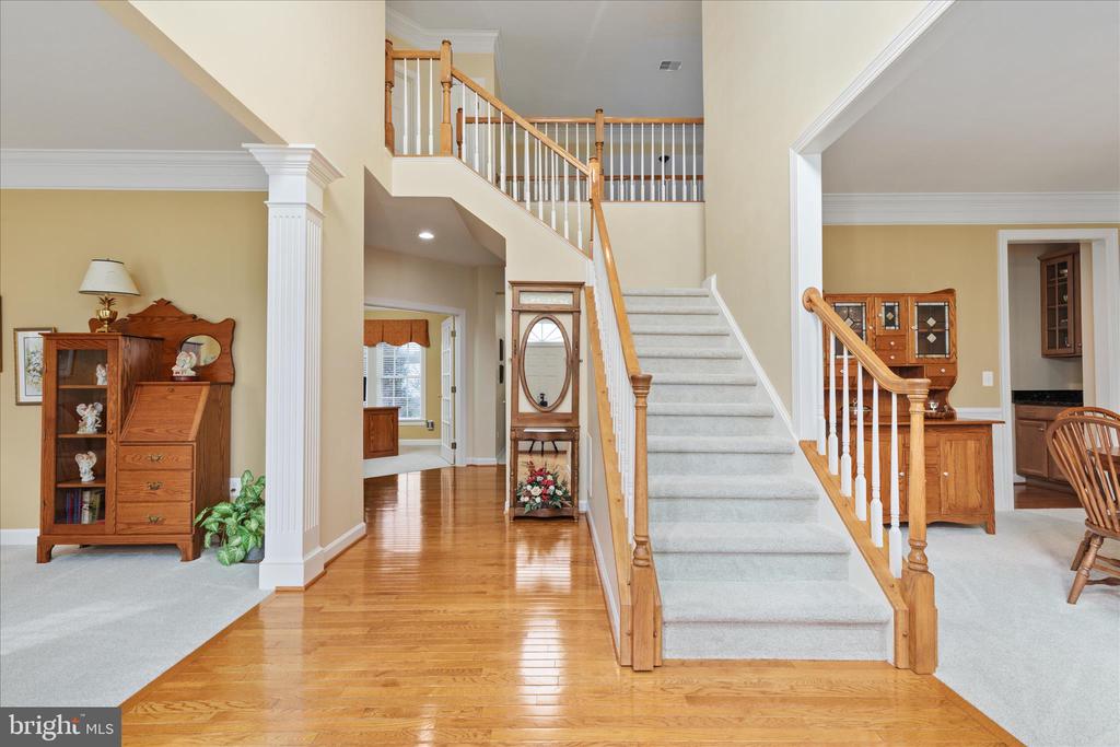 14227 Snickersville Dr, Gainesville, VA 20155