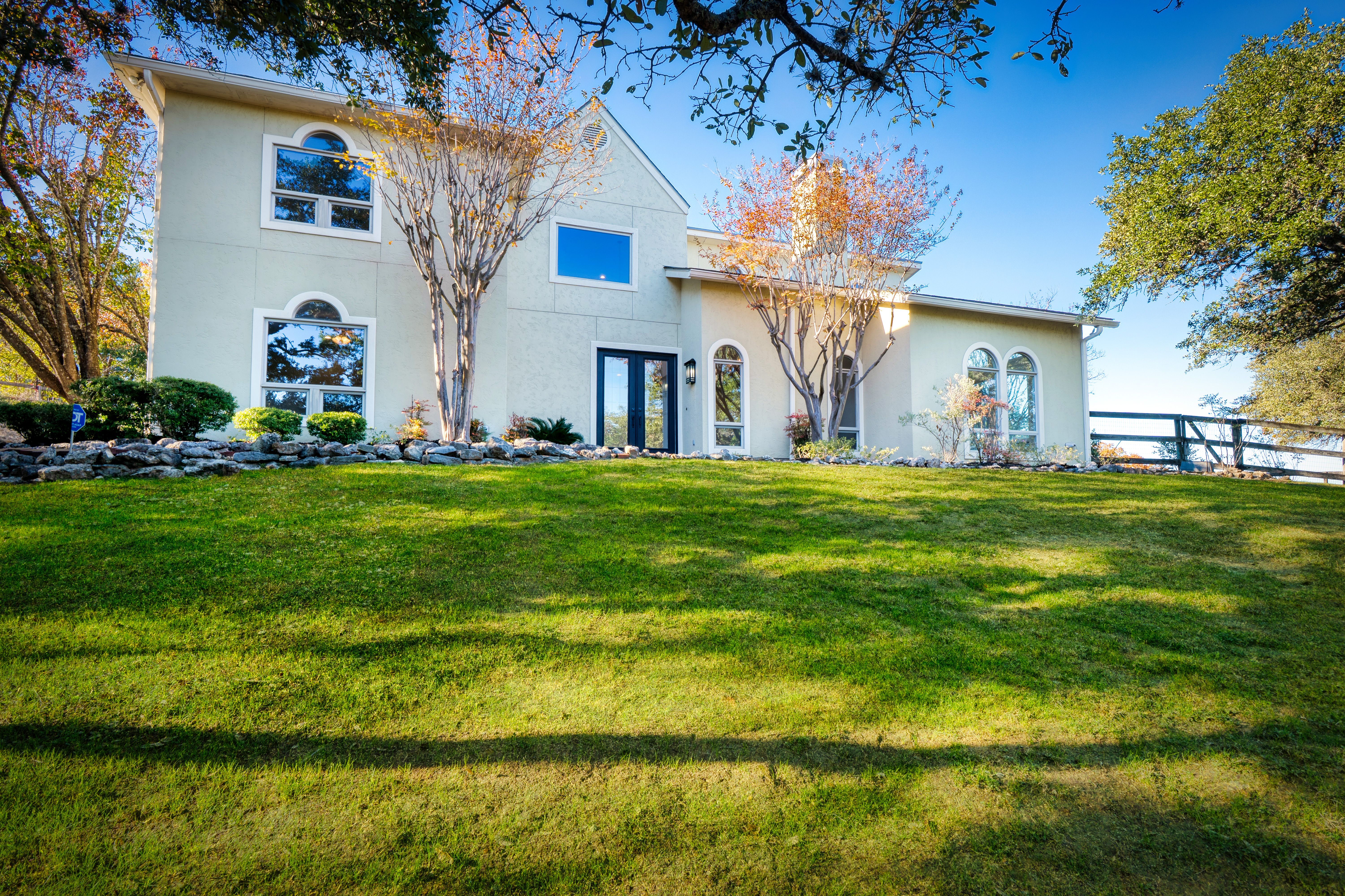 29011 Angel Fire Dr, Fair Oaks Ranch, TX 78015