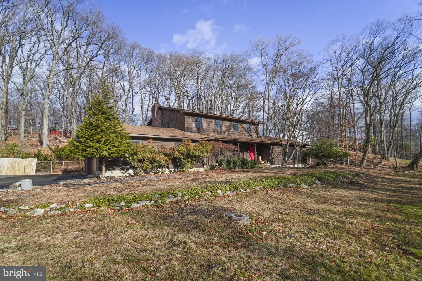32 Cherryville Hollow Rd, Flemington, NJ 08822