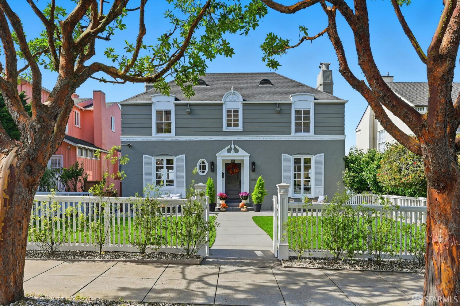 1983 15th Ave, San Francisco, CA 94116