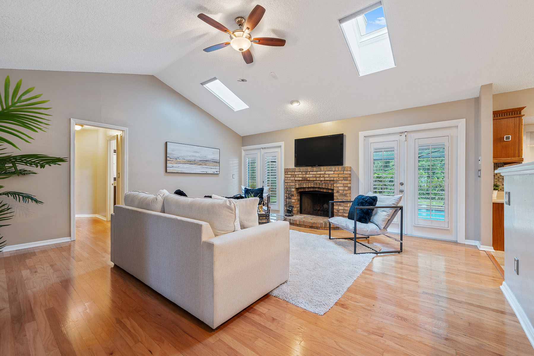 137 Spring Chase Circle, Altamonte Springs, FL 32714