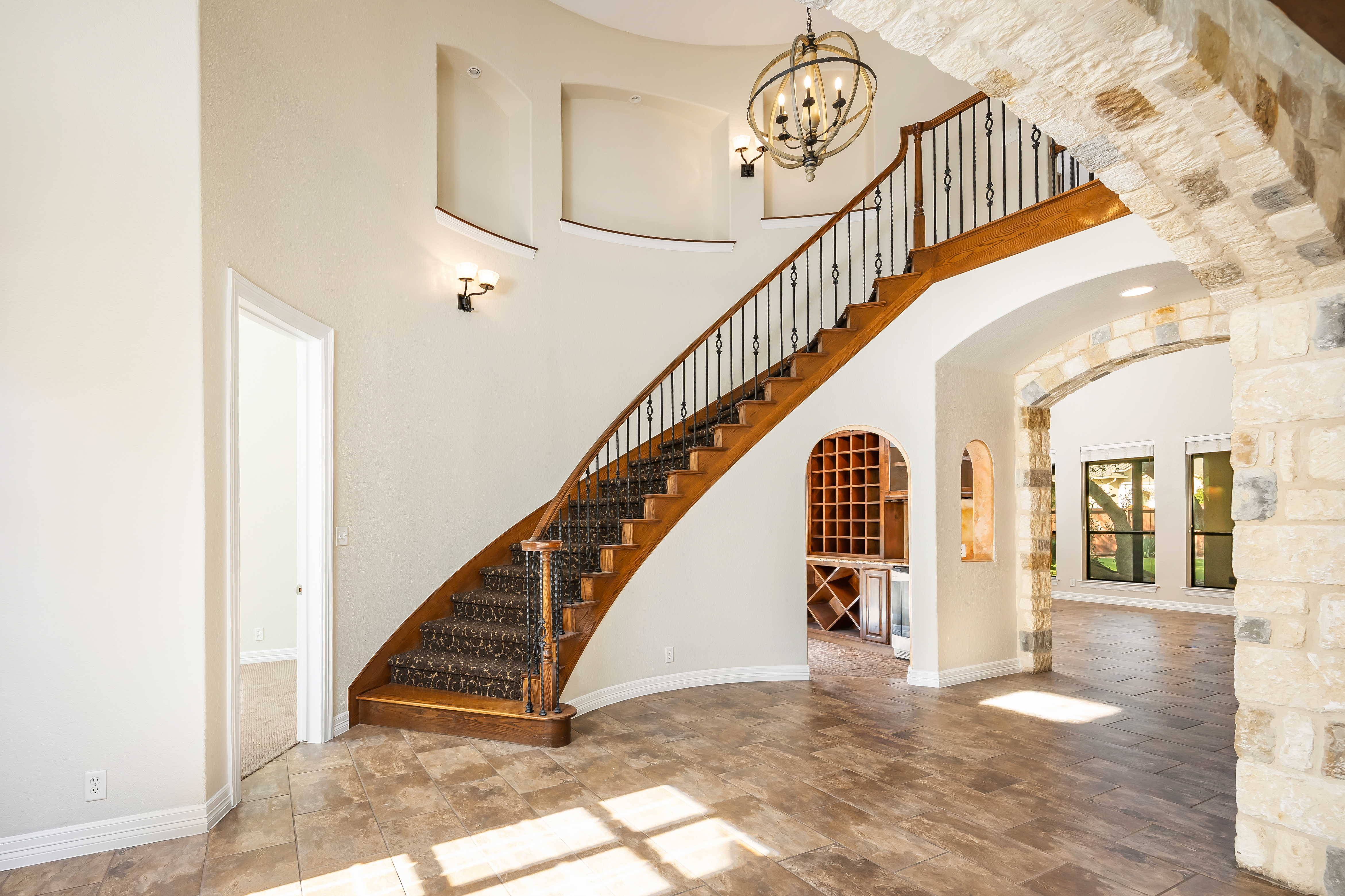 303 Regent Circle, Shavano Park, TX 78231