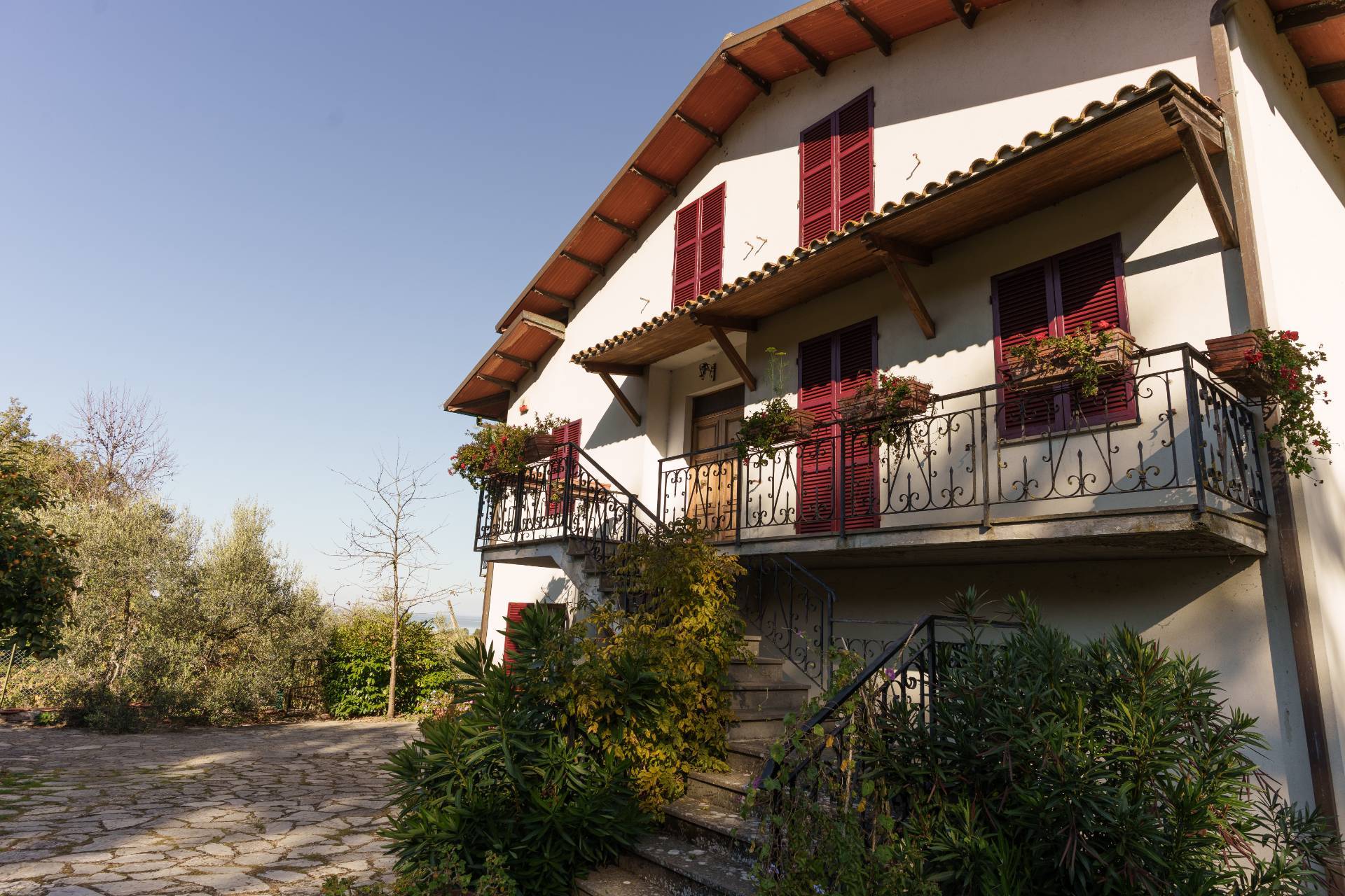 Case Sparse Montebuono, 06063 Magione PG, Italia