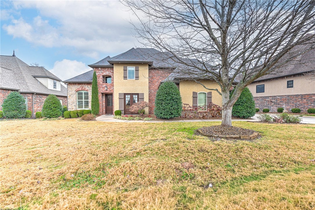 7007 W Balmoral Dr, Rogers, AR 72758
