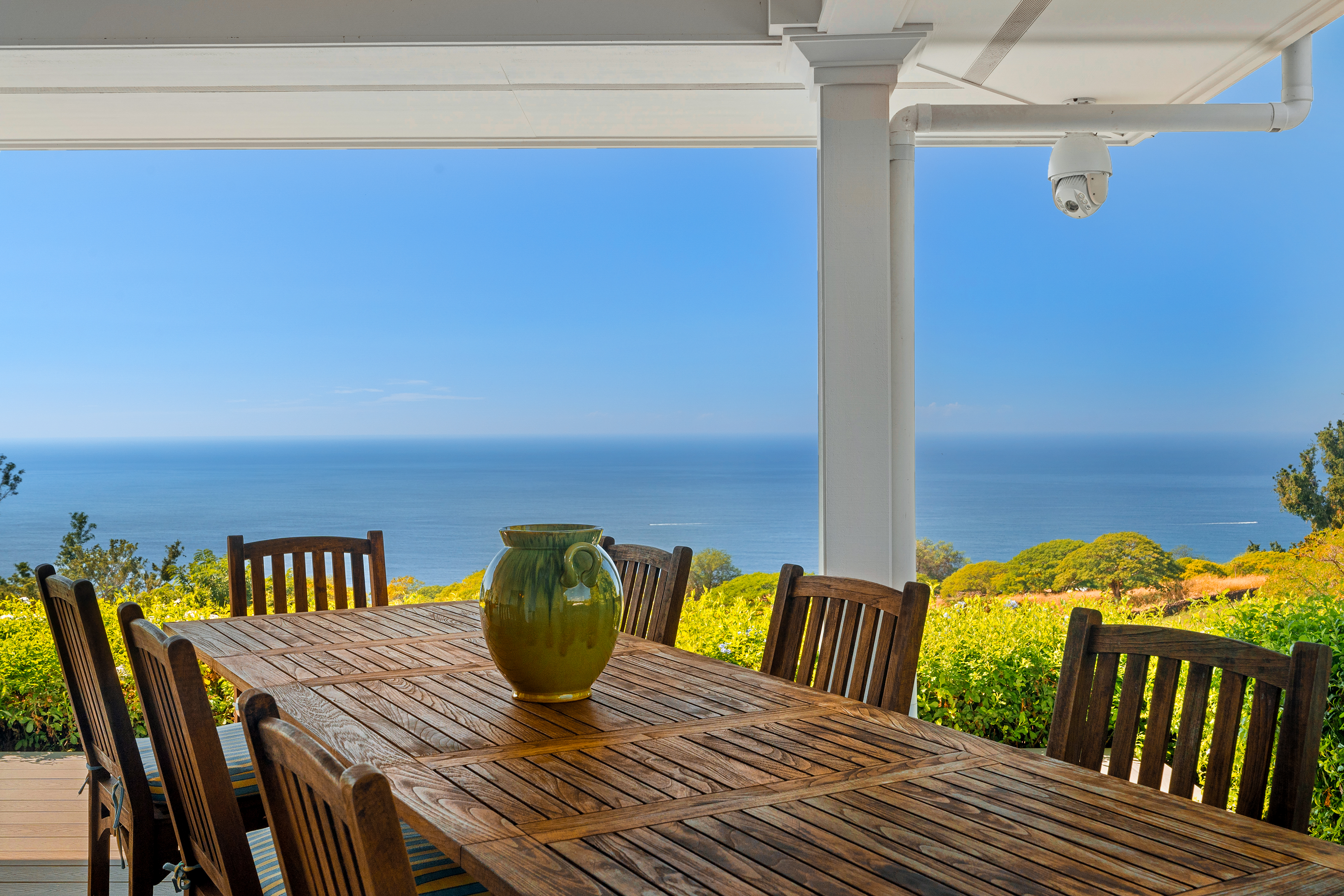 7870 Alii Dr, Kealakekua, HI 96750