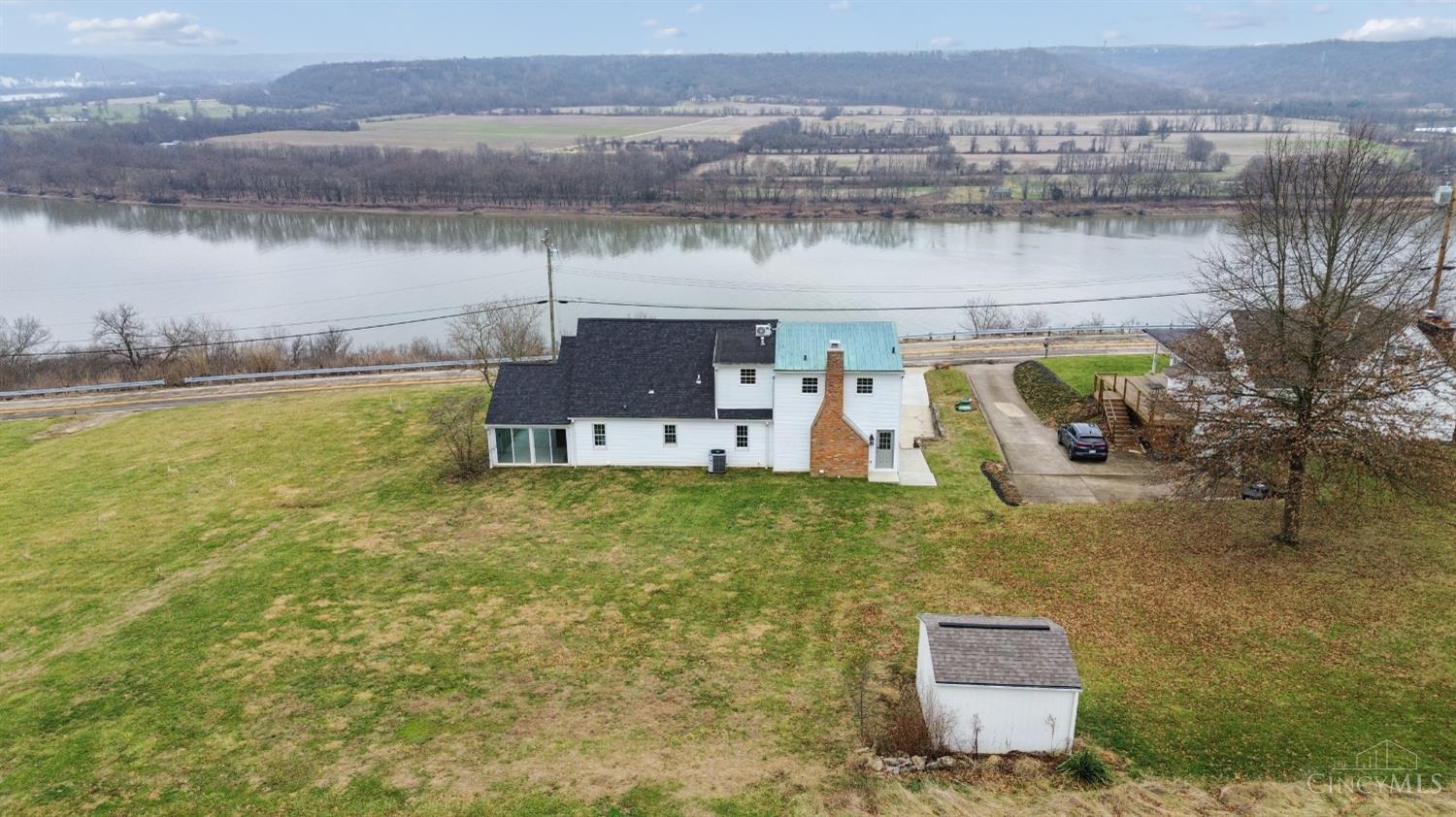 2545 Cliff Rd, Miami Heights, OH 45052