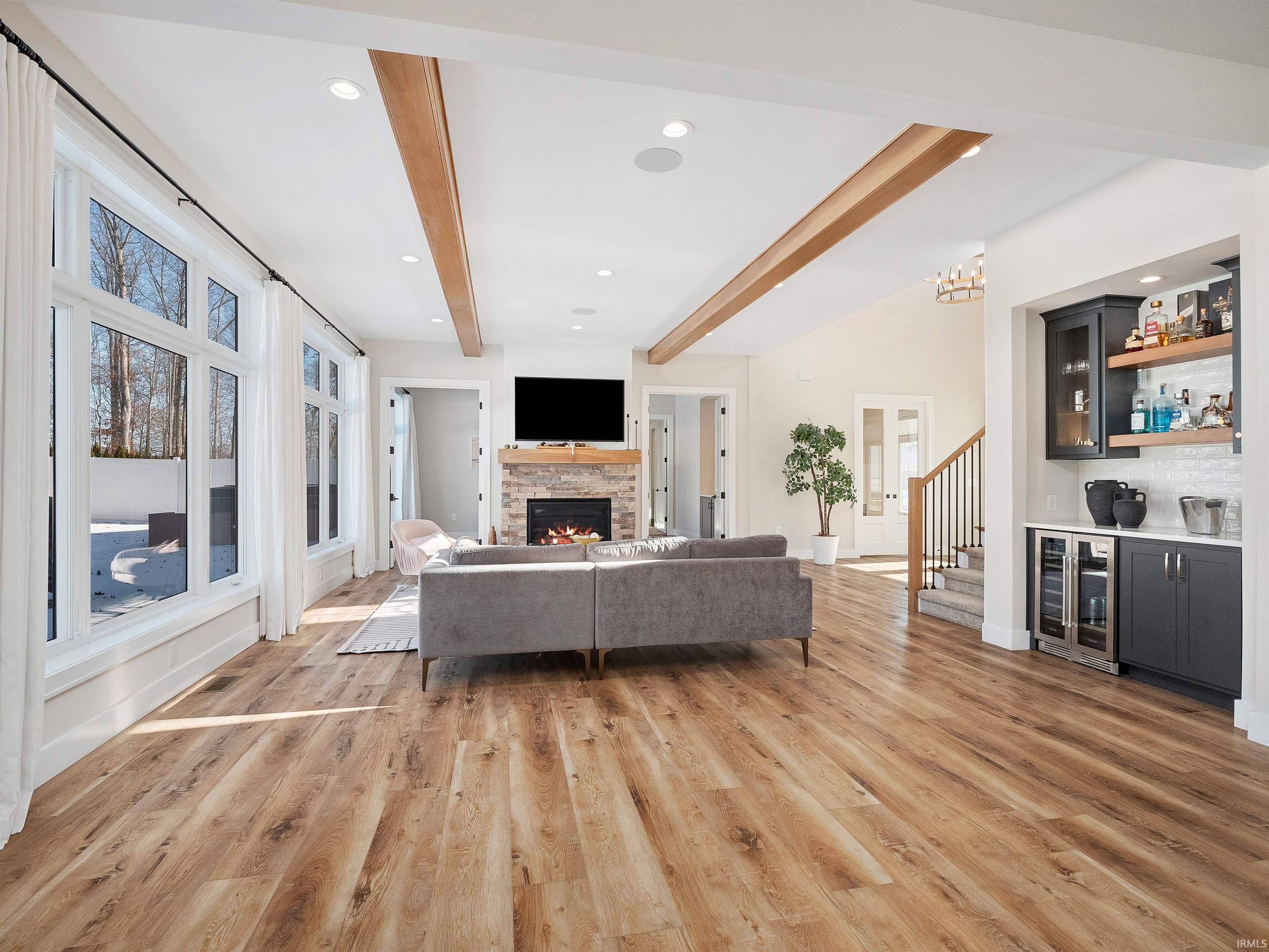 169 Anmer Hall, Fort Wayne, IN 46845