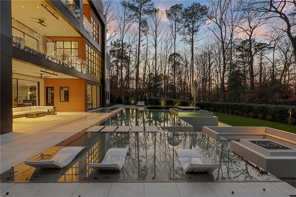 415 River Valley Rd, Atlanta, GA 30328