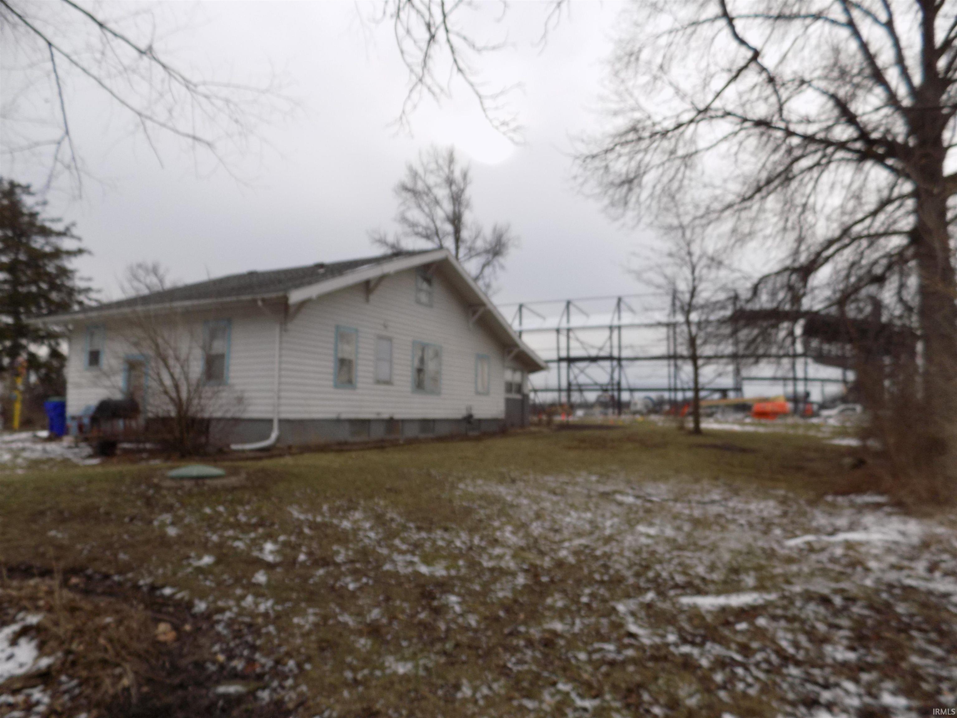 6240 Bass Rd, Fort Wayne, IN 46818