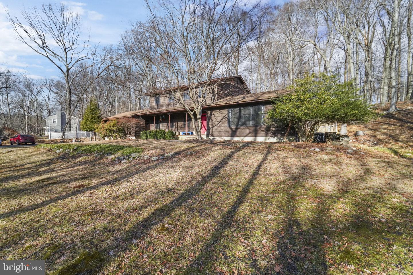 32 Cherryville Hollow Rd, Flemington, NJ 08822