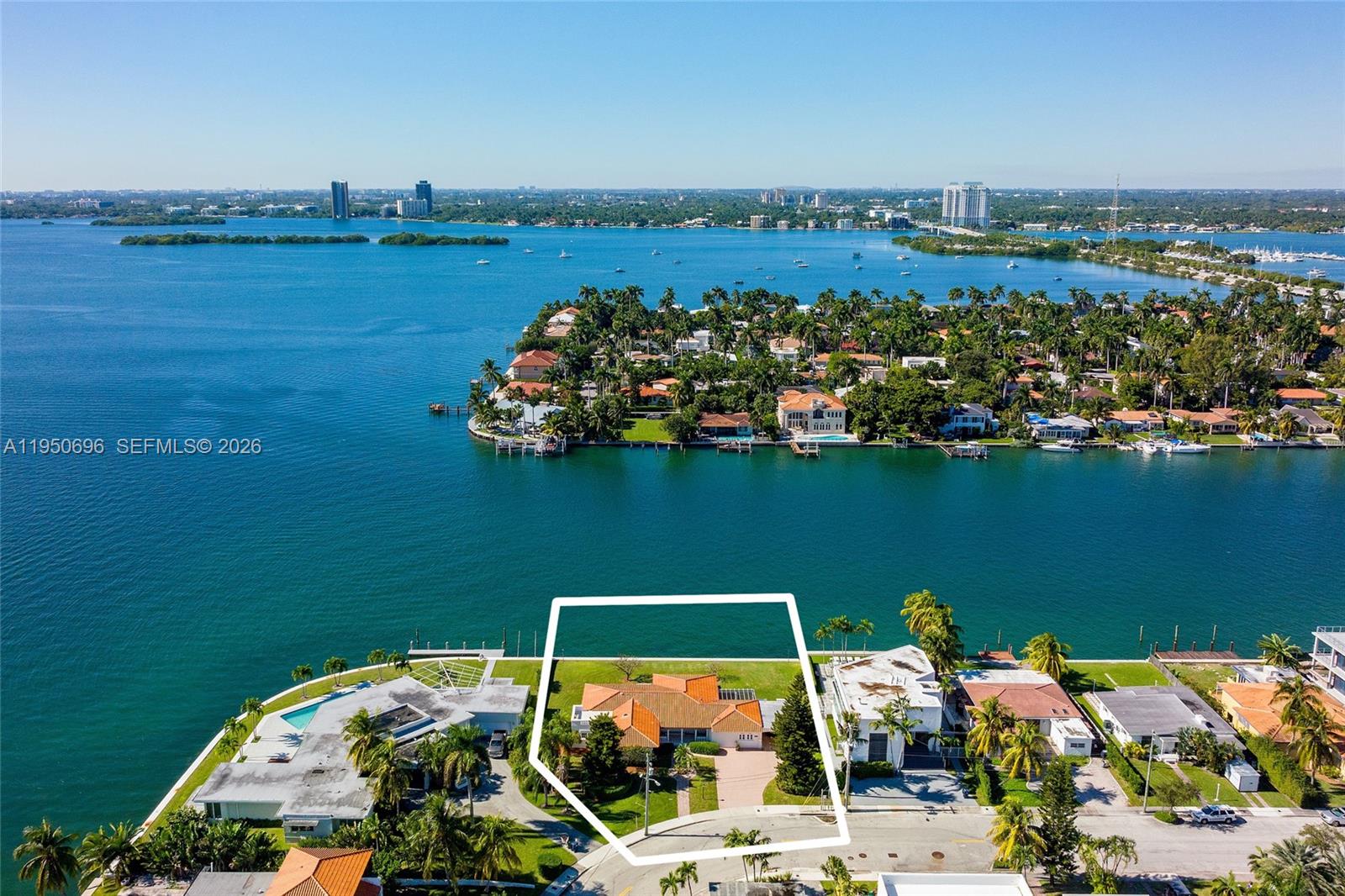 7500 W Treasure Dr, North Bay Village, FL 33141