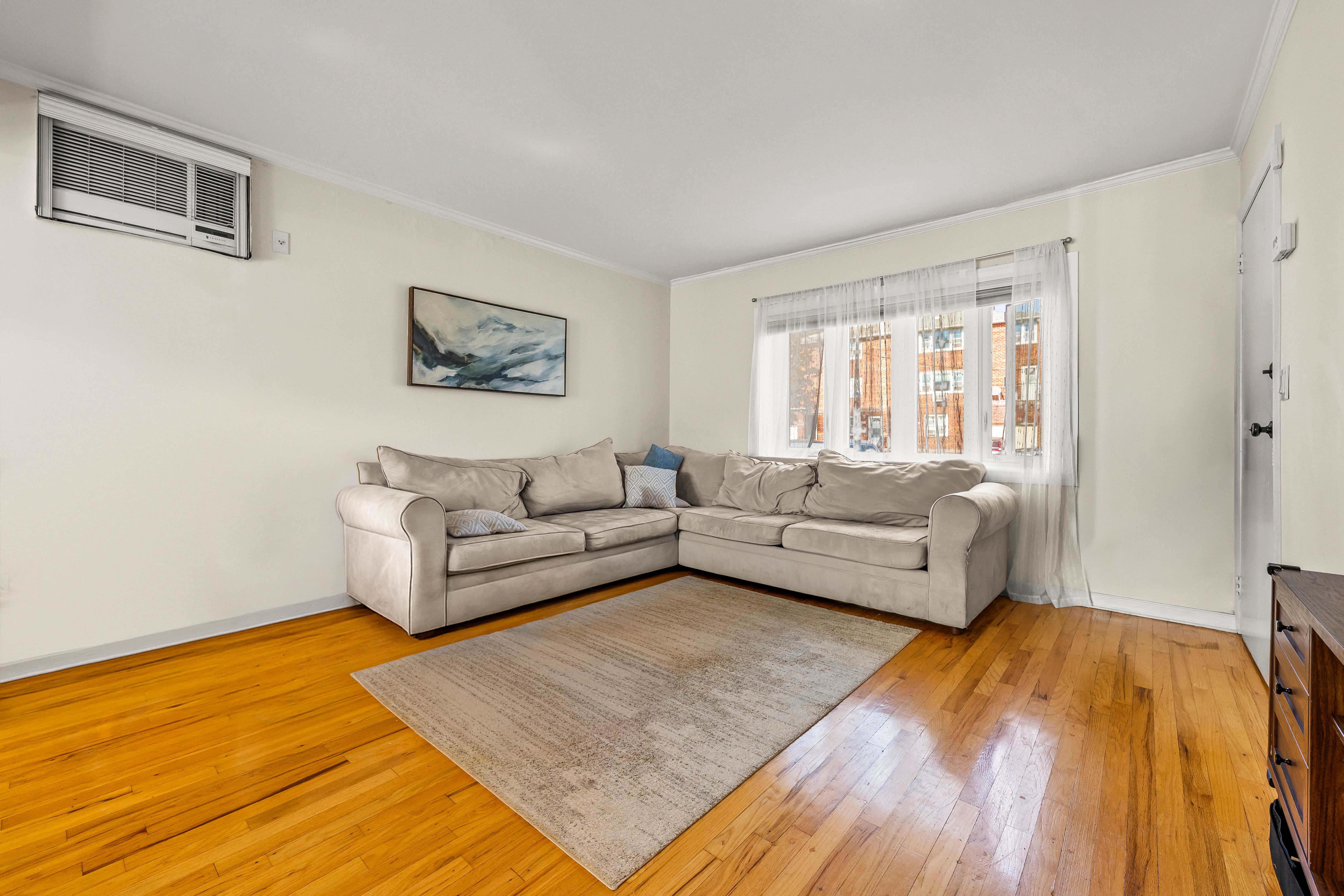 151-26 20th Ave, Whitestone, NY 11357