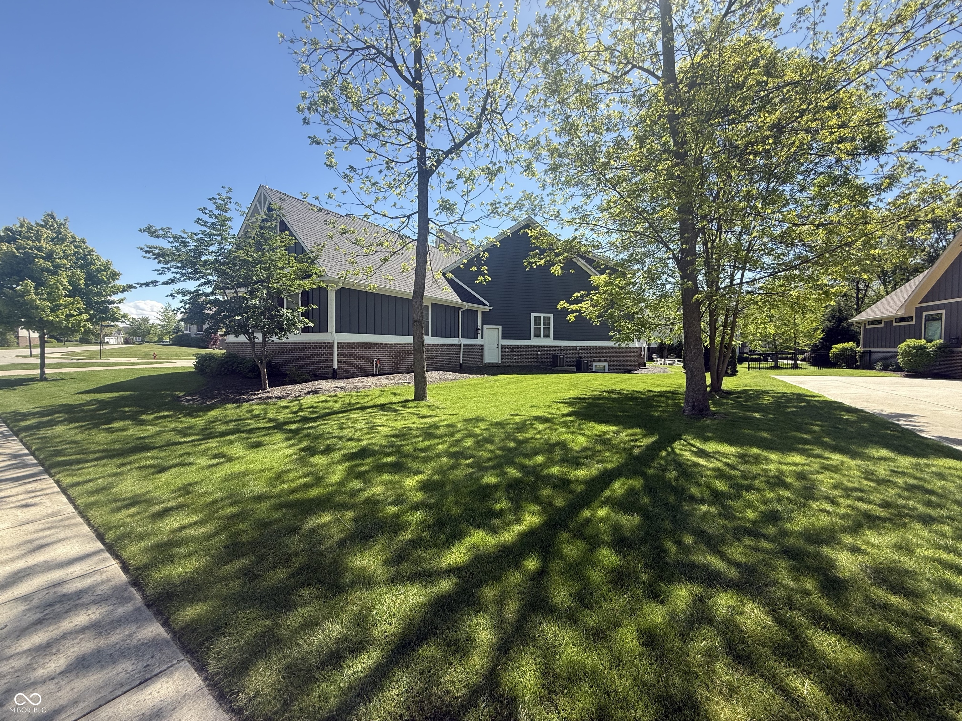16906 Catkins Ct, Westfield, IN 46074