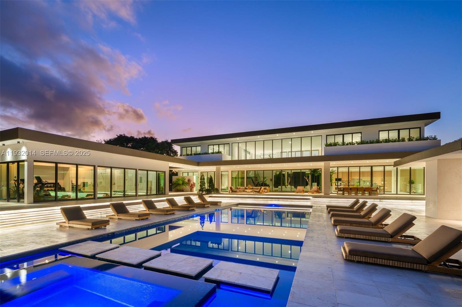 17841 SW 70th Pl, Southwest Ranches, FL 33331