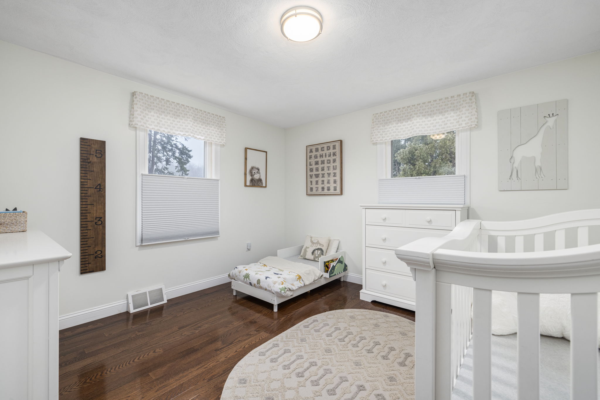 88 Hess Ave, Warwick, RI 02889