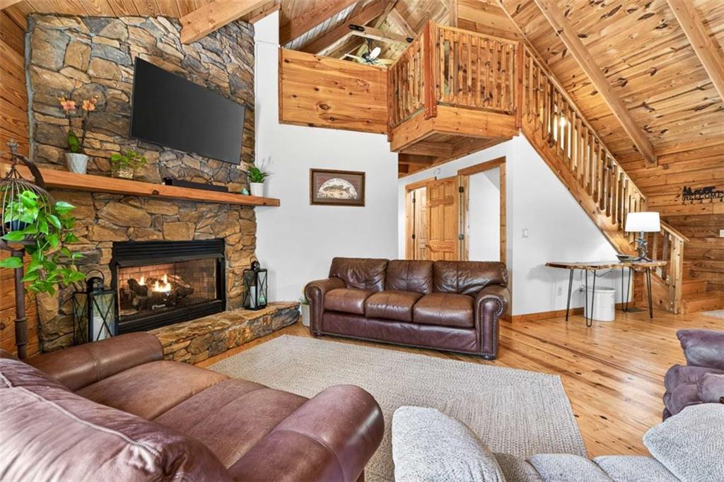 285 Julep Circle, Ellijay, GA 30540